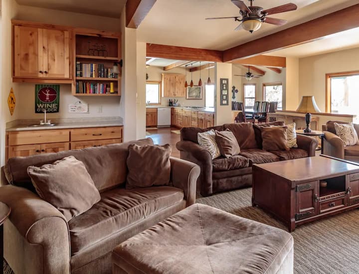Waterfront Cabin In Bass Lake W/ Boat Slip & Views - North Fork, CA