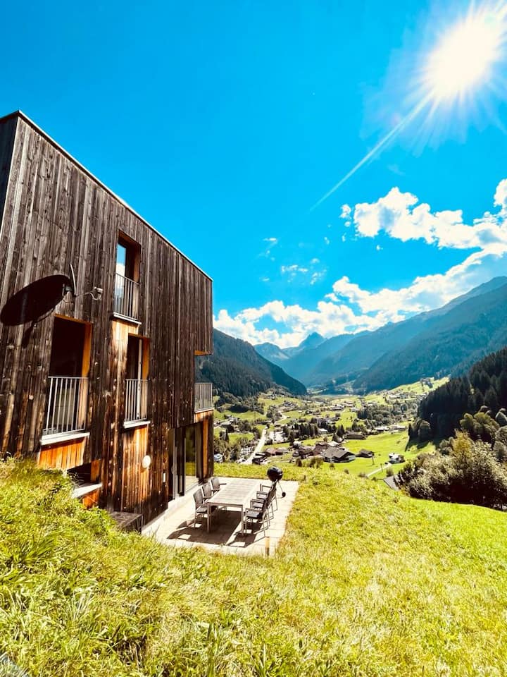 Modernes Chalet Mit Atemberaubendem Panoramablick - Gaschurn