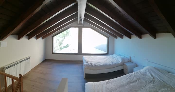 Casa Rural Con Patio - Benasque