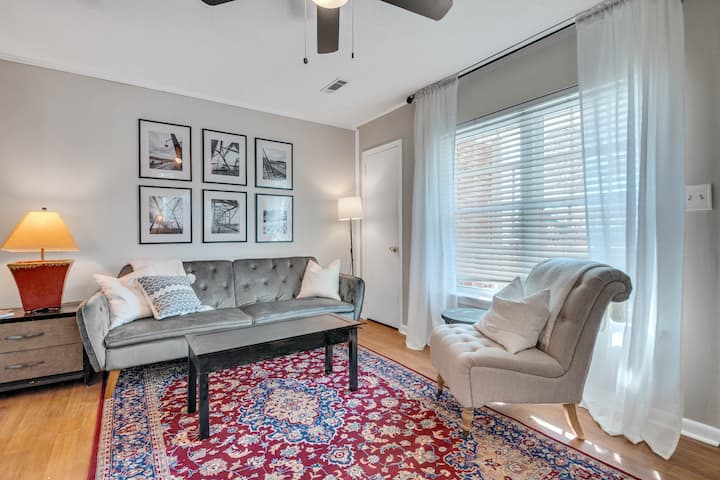 Ideal Northshore Location! Stylish, Cozy Decor! - Signal Mountain, TN