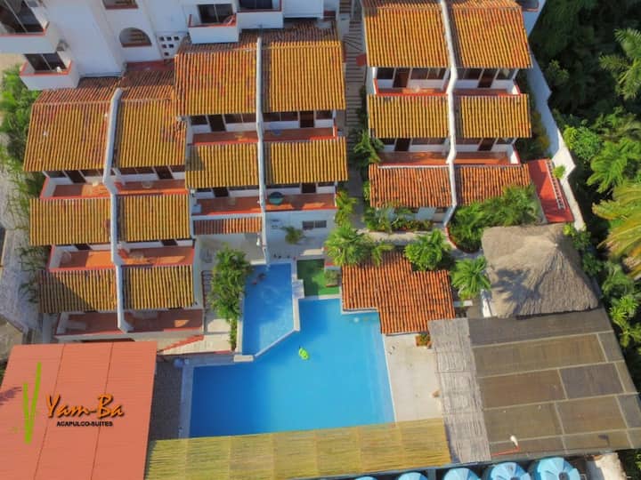 Yamba Acapulco Suite Básica - Acapulco