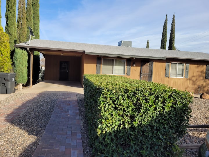!!All Season Vacation Home!! - Cottonwood, AZ