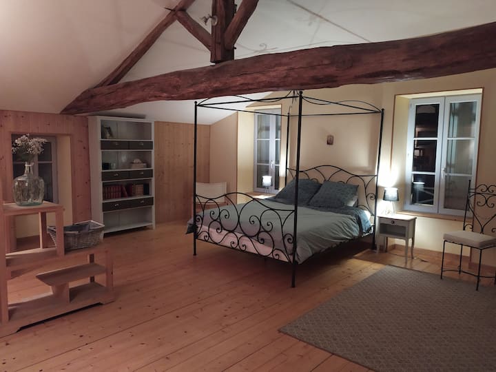 Maison De Maître Au Cœur Du Bocage Vendéen - Chantonnay