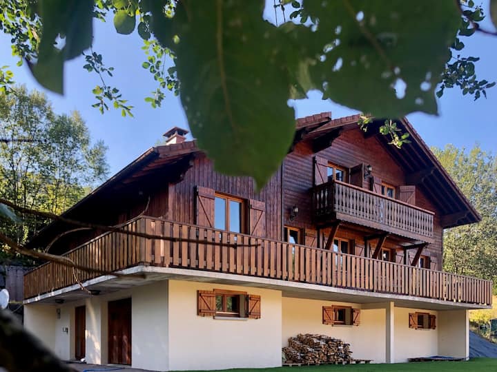 Chalet Family, Friends & Fools - Vogesen