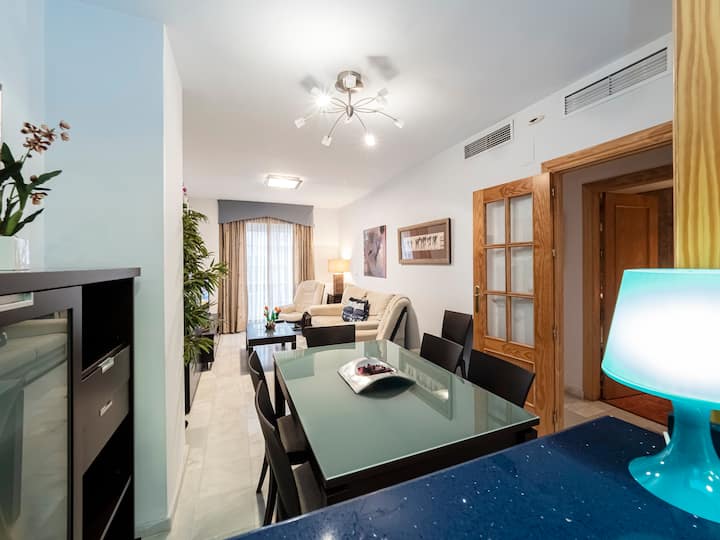 Céntrico Y Bonito Apartamento - Málaga
