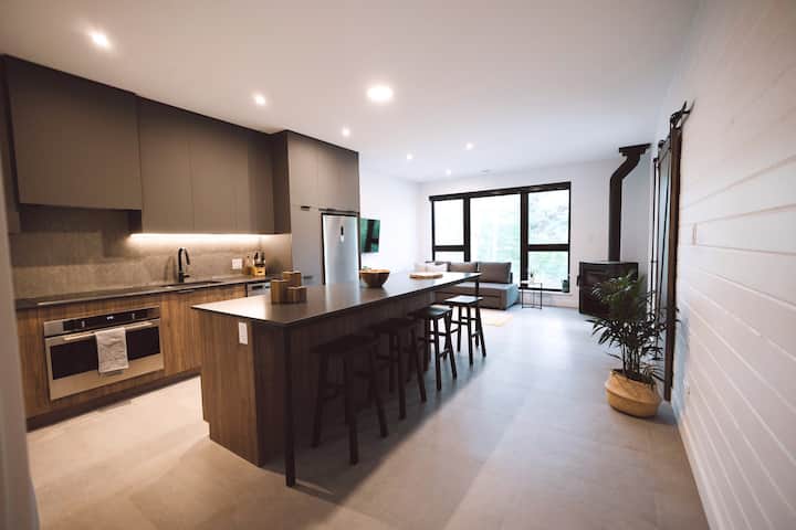 Les Repères Orford # 114 Spa/piscine - Orford, QC