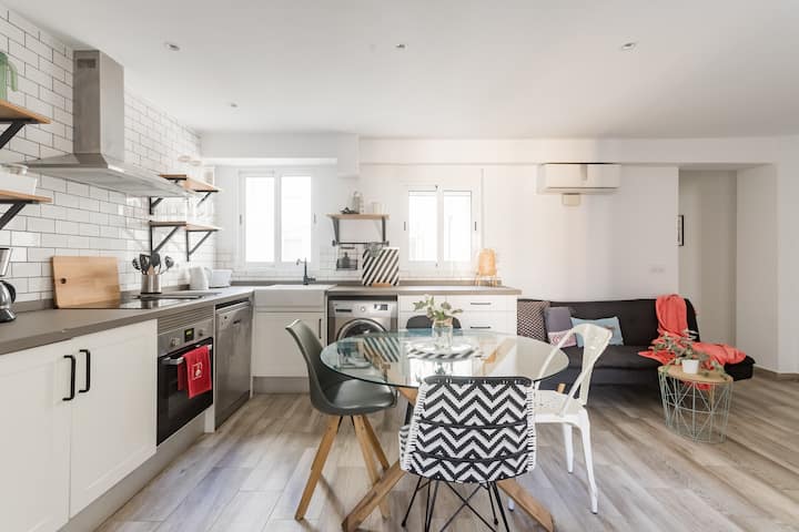 5p Casa En El Jardín De Ayora, Wifi Gratis Y Ac - Valencia