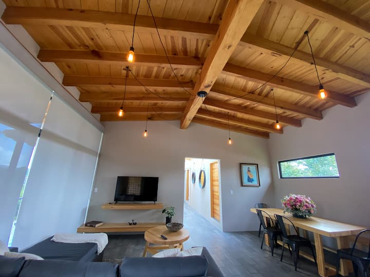 Departamento, Camino A Cerro Gordo. - Valle de Bravo