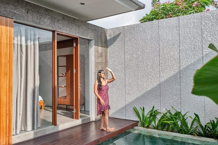 Villa In Ubud With Private Pool - Bali