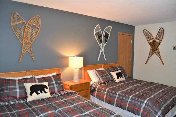 Birch Point Resort Condo 16 - Nelson Lake, Hayward - Hayward, WI