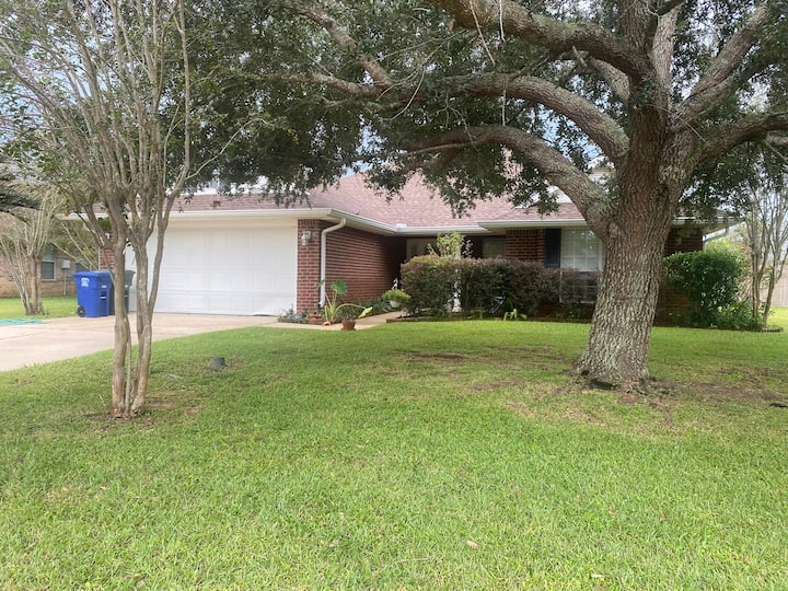 Turf Creek Villa... Minutes From Owa - Foley, AL