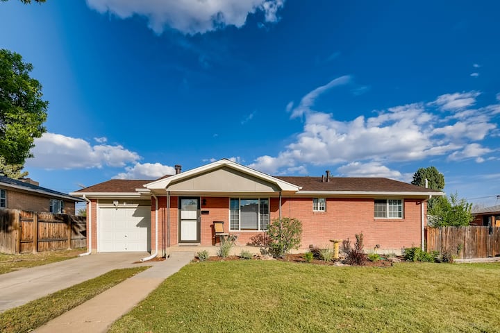 Newly Remodeled 5bed/2bath Home Denver-boulder - Westminster, CO