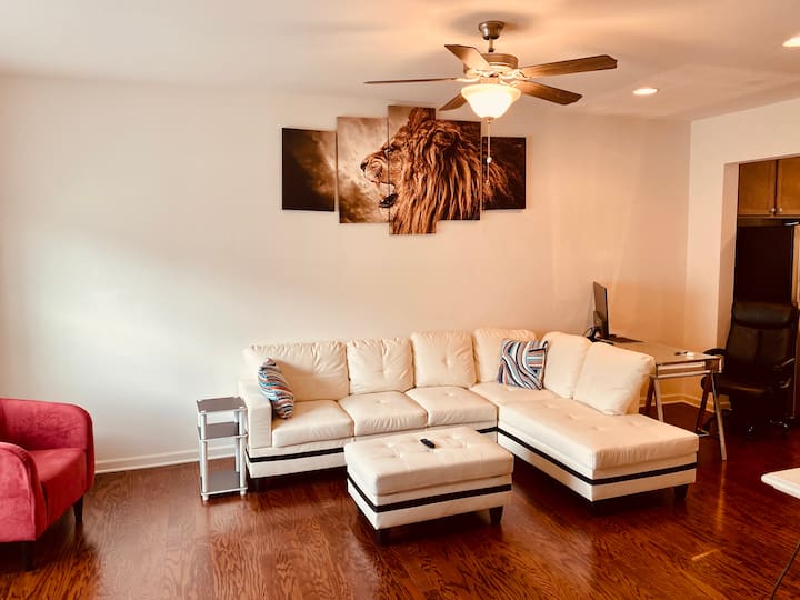 Atl Stylish Private Room! Gated Quiet Neighborhood - Atlanta, GA
