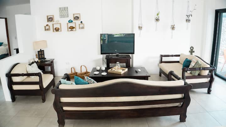 Casa De Las Piñas - Guatemala