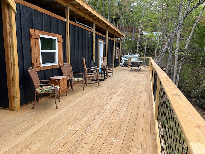 "Nan's Bear Den" Whistling Holler Cabins #3 - Bryson City, NC