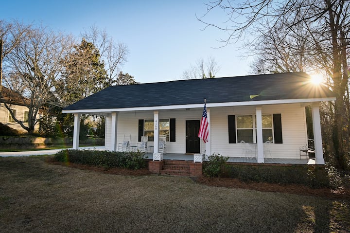 The Cottage On Monticello 1/2 Mile From The Square - Covington, GA