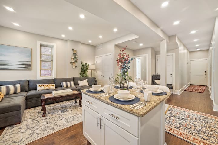 All Things Capitol Hill Offers - Washington, DC