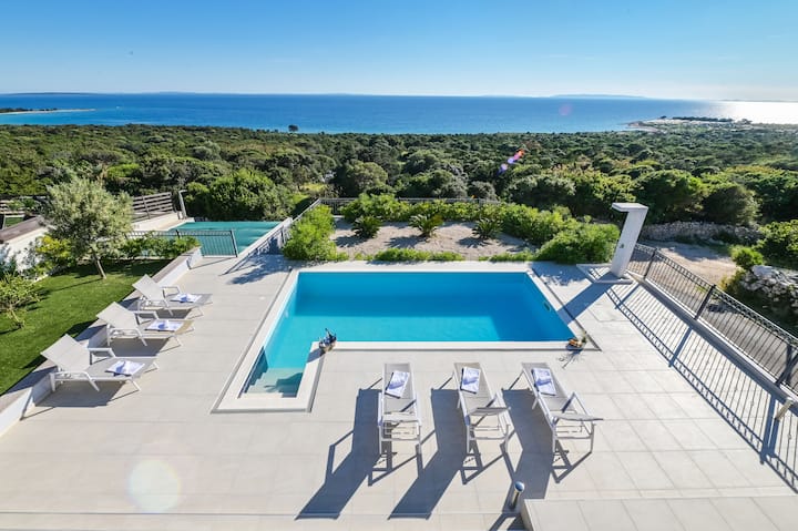 Modern Villa Royal I, Private Pool And Sea View - Novalja