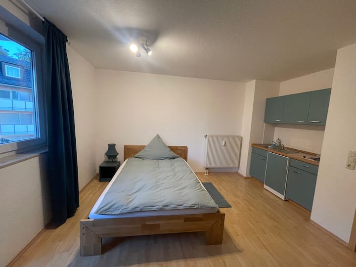 Wks1_42: Feines Studio Mit Balkon Nahe Klinikum - Hof