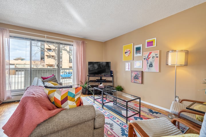 C'est Beau Downtown Apt - Parking/wifi Bl264616 - Calgary