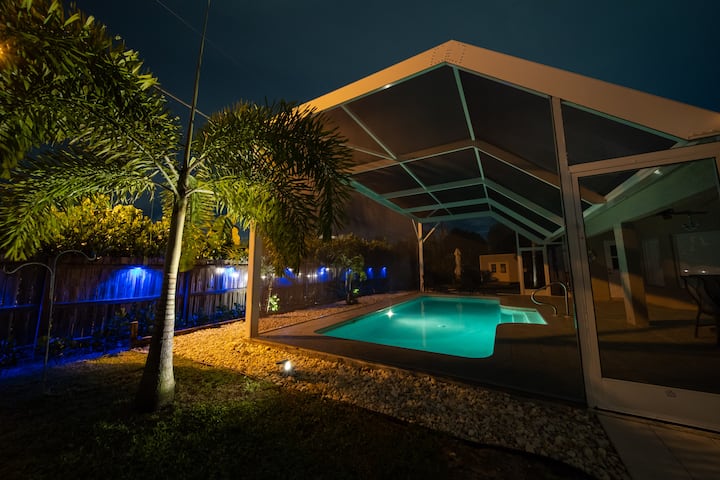 Modern Spacious Home With Private Heated Pool - Bonita Springs