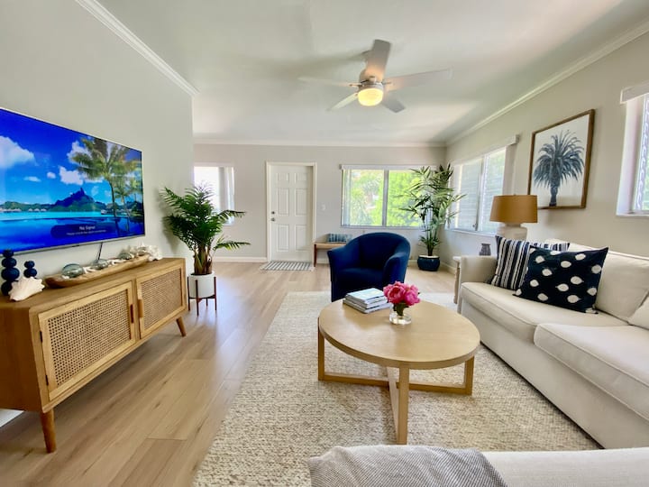 Downtown Old Naples 2 Bed Only 4 Blocks To Beach - Naples, FL