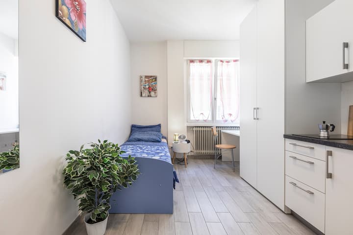 B.a. Room Nr. 2 - Rooms & Apartments Bz - イタリア ボルツァーノ