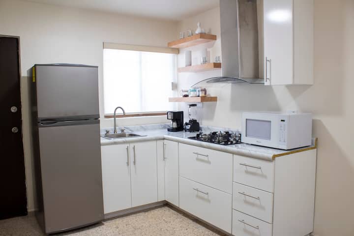 Condominio/ Cerca De Todo/ Dos Recamaras - Hermosillo