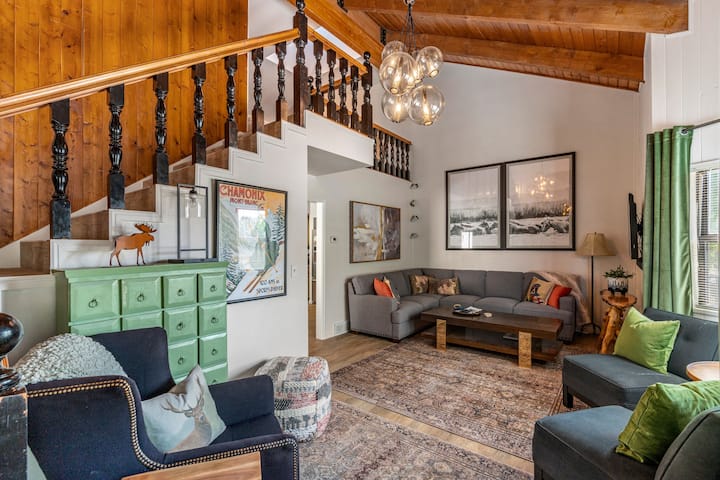 Rustic Chic Ski Lodge 8017 - Sandy, UT