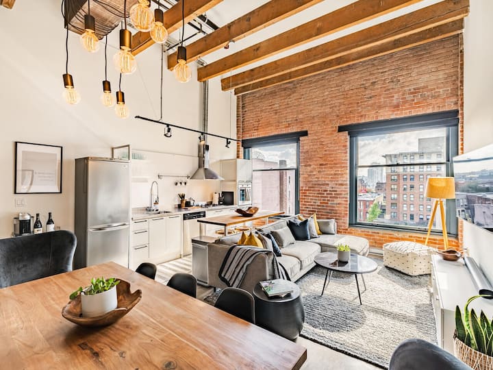 Chic, Tranquil In The Heart Of Gastown King Bed! - バンクーバー