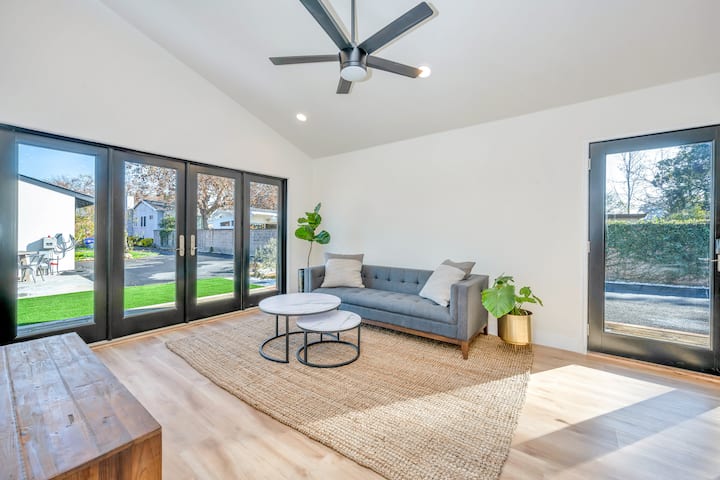 Modern 2-br Guesthouse, 5 Min. Walk To Downtown - Napa, CA