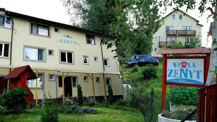 Vila Zenyt - Poiana Stampei