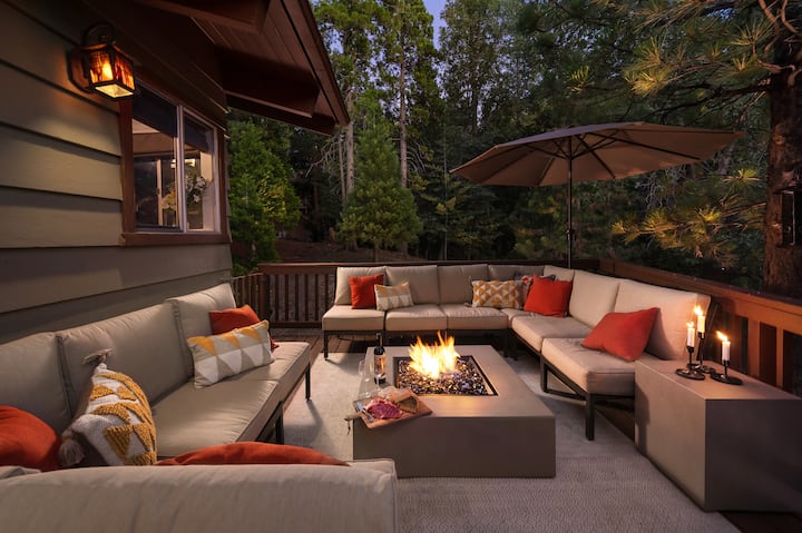 Large A-frame Cabin (9 Beds, Ac, + Lake Access) - Lake Arrowhead, CA