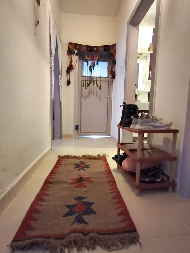 Comfortable And Lovely - Ankara