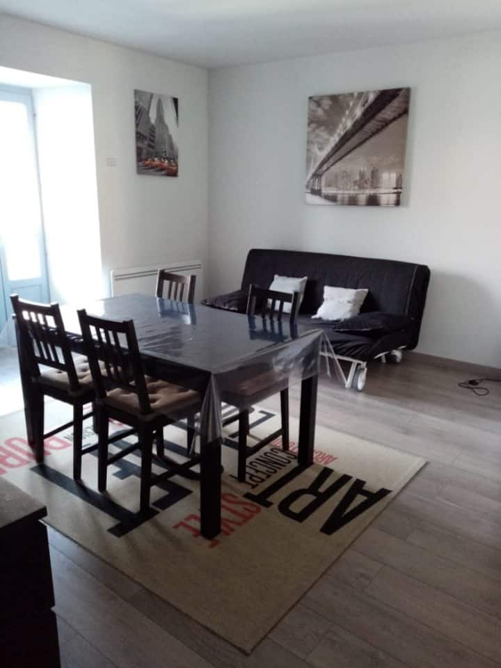 Ax-les-thermes: Location Pour Vacances Et Cures - Ax-les-Thermes