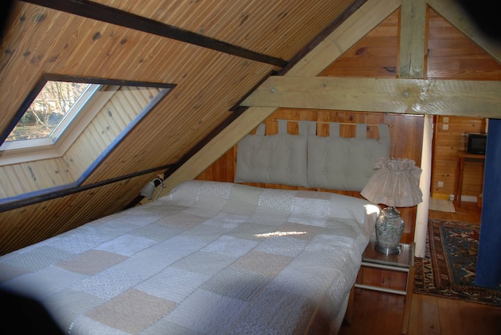 Chambre Insolite* Sous Les Toits - Ifs