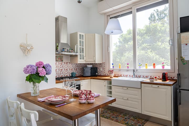 Villa Con Giardino,vasca Doppia, Vicino Rho Fiera - Milan