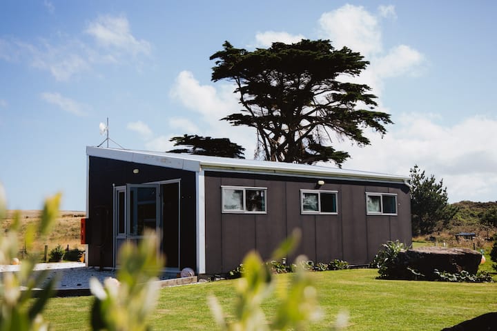 Owenga Seaside Bunk House - Chatham Island