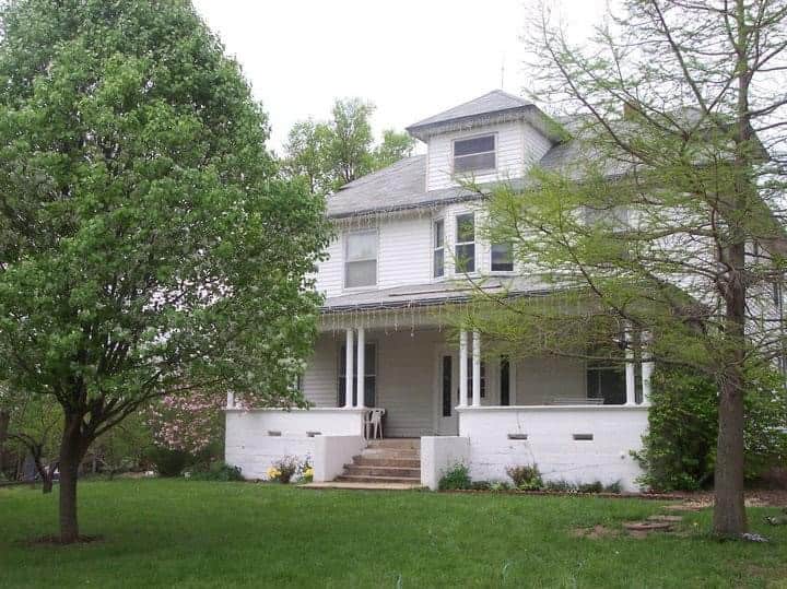Cozy Countryside Studio Apartment Near I-70 - Abilene, KS