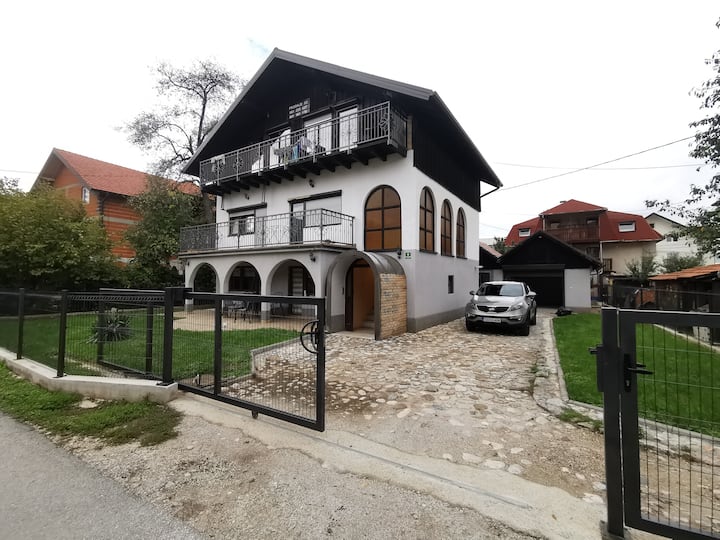 House In A Quiet Part Of Ilidza - Sarajevo