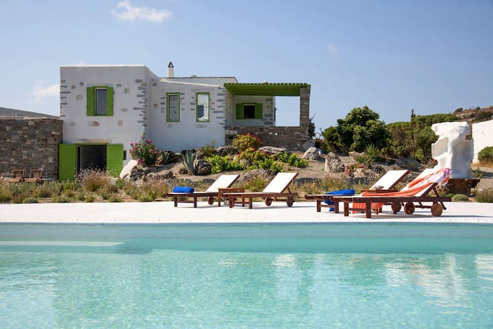 Villa Aeolos A Stone Made Villa With 2 Prive Pools - Antiparos