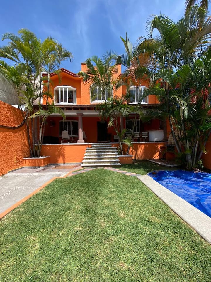 Casa Llena De Vida Y Calidez  Familiar - Cuernavaca