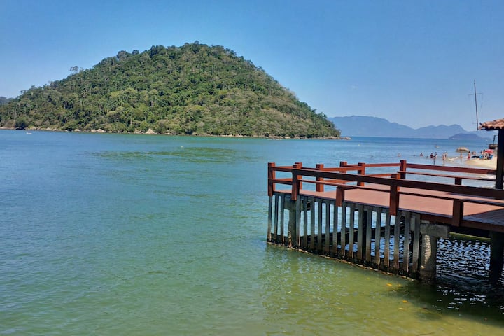 Casa Ampla, Com Mini Praia Particular E Deck. - Mangaratiba