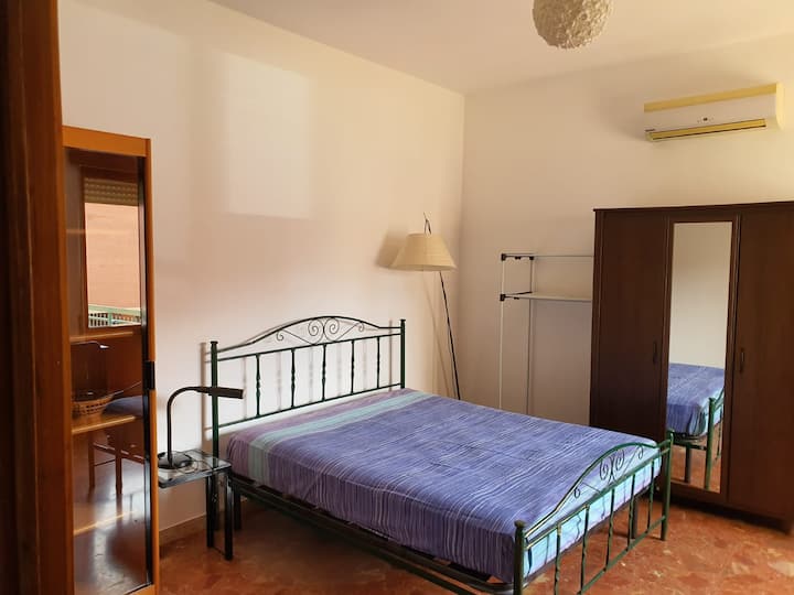 Casa Geo Appartamento O Camere In Città - Brindisi