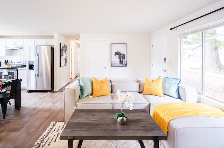 Family-friendly 4br Near Wineries & Alderwood Mall - Bothell, WA