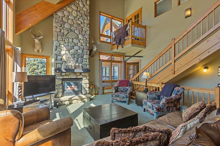 Slopeside Trademark Mountain Retreat #42 - Winter Park, CO