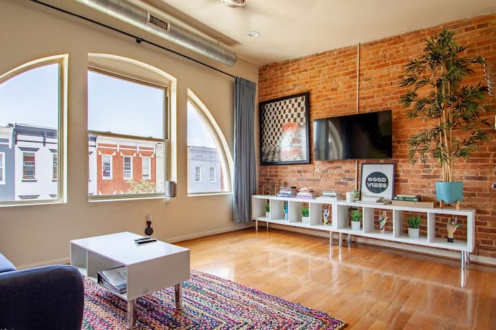 Charming Artist's Haven Near Mica & Johns Hopkins - Baltimore