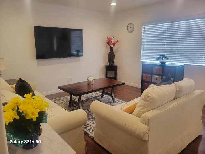 Peace/home Perfect Vacation/with Free Park Garage - Carson, CA