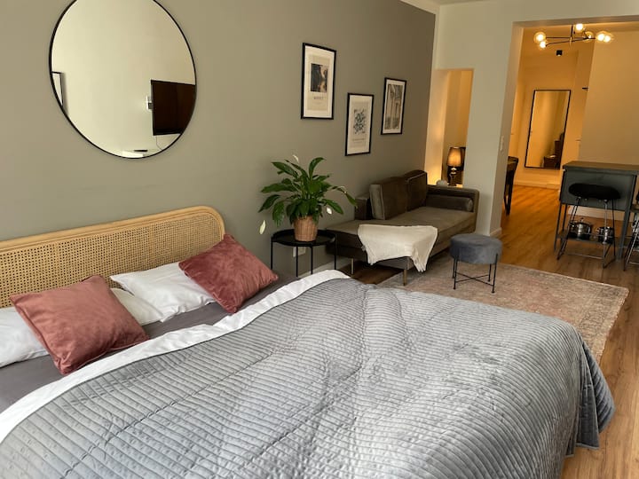 Design Apartment In A Central, Quiet Location - Bremen