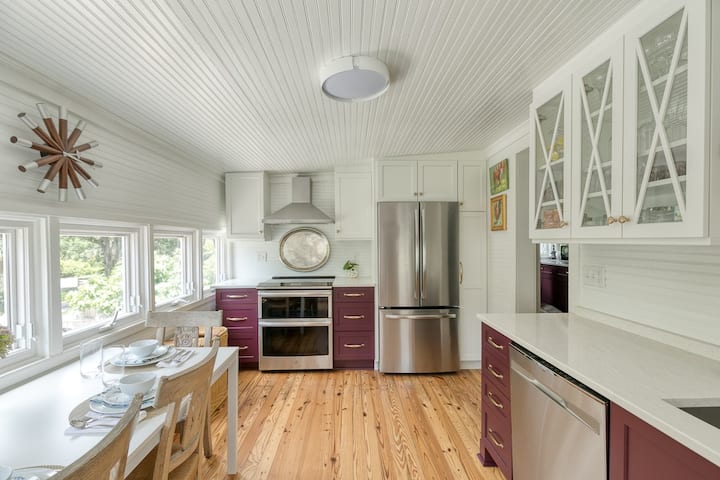 2br Folly Cottage 1-block From The Beach! - Folly Beach, SC